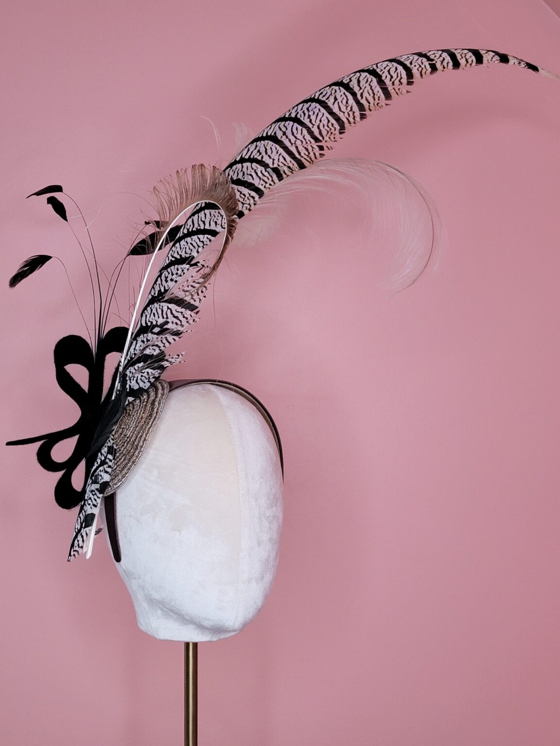 The Fascinating History of the Fascinator Hat - Polly Singer